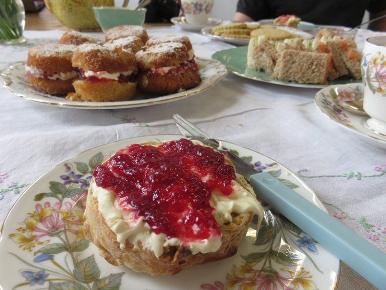 Afternoon Tea in England (Where to Go in London + Scones Recipe ...