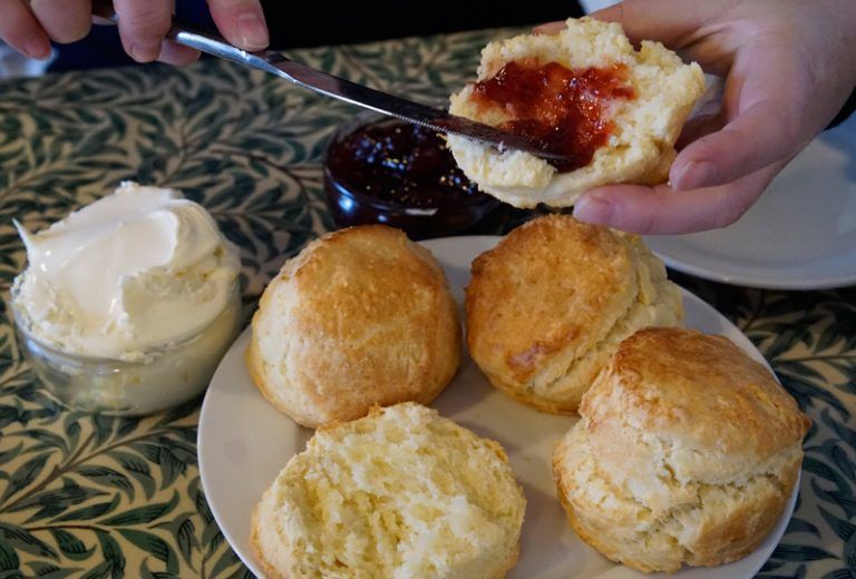 Afternoon Tea in England (Where to Go in London + Scones Recipe ...