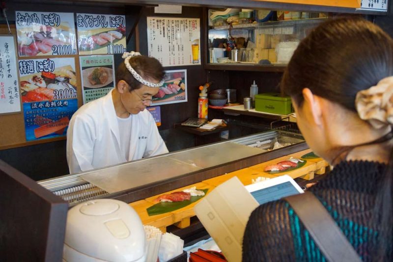 Guide to Eating Sushi in Japan: Etiquette & More - Savored Journeys