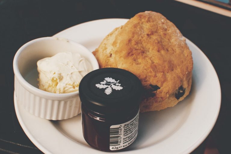 Foods You Must Try in Cornwall, England (and Where to Find It ...