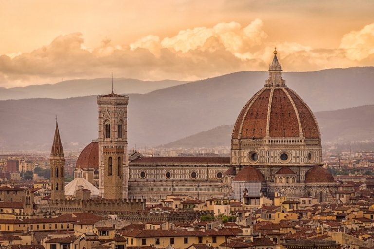 20 Famous Landmarks in Italy You Must See - Savored Journeys