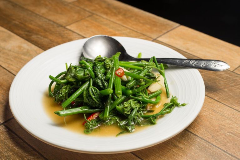 Vietnamese Food: 45 Traditional Dishes To Look For In Vietnam - Savored ...