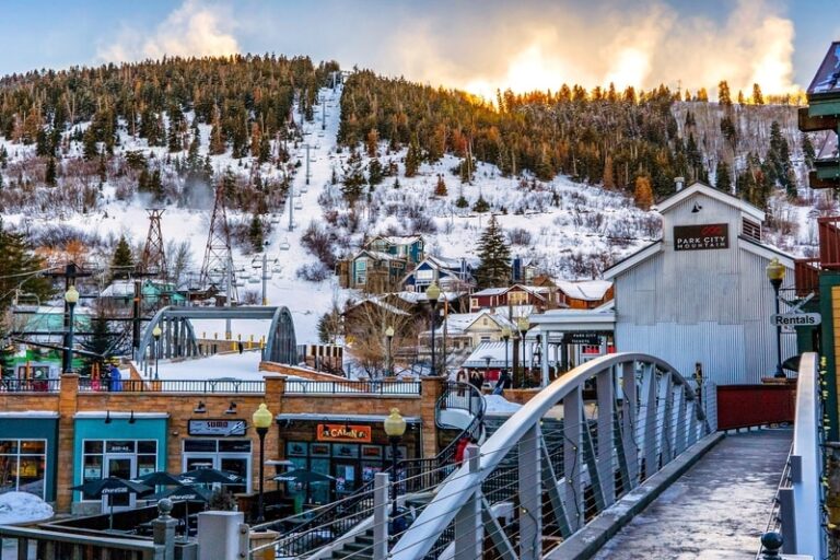 22 Best Winter Vacations in the US